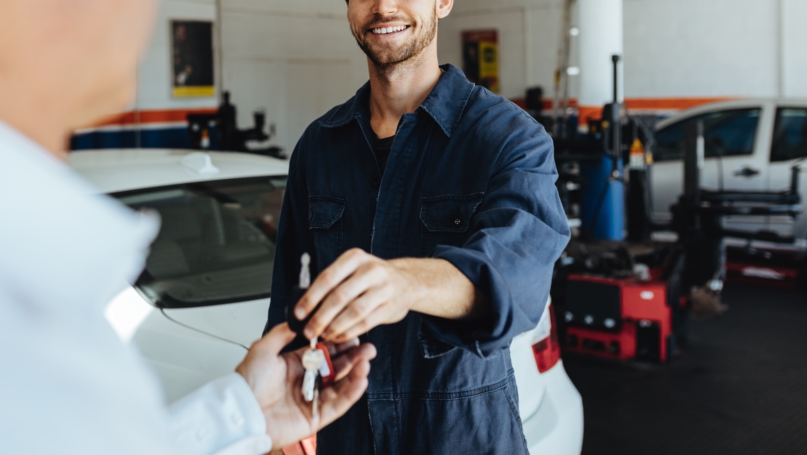 Home - Shires Garage Auto Services Taunton - MOT - Servicing & More
